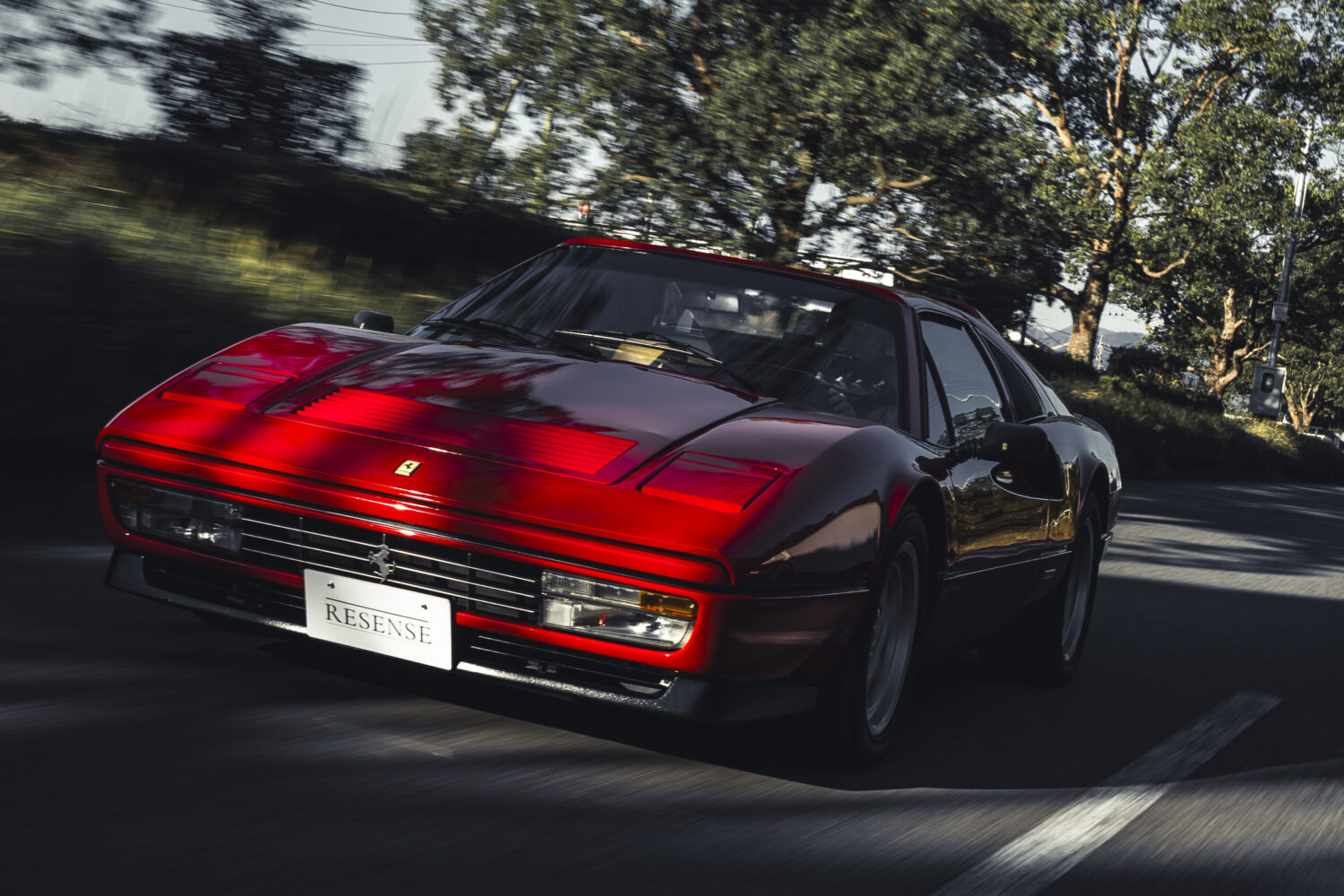 フェラーリ328GTS（MR/5MT）【試乗記】後世に語り継がれる跳ね馬｜RESENSE｜車を心のサプリメントに