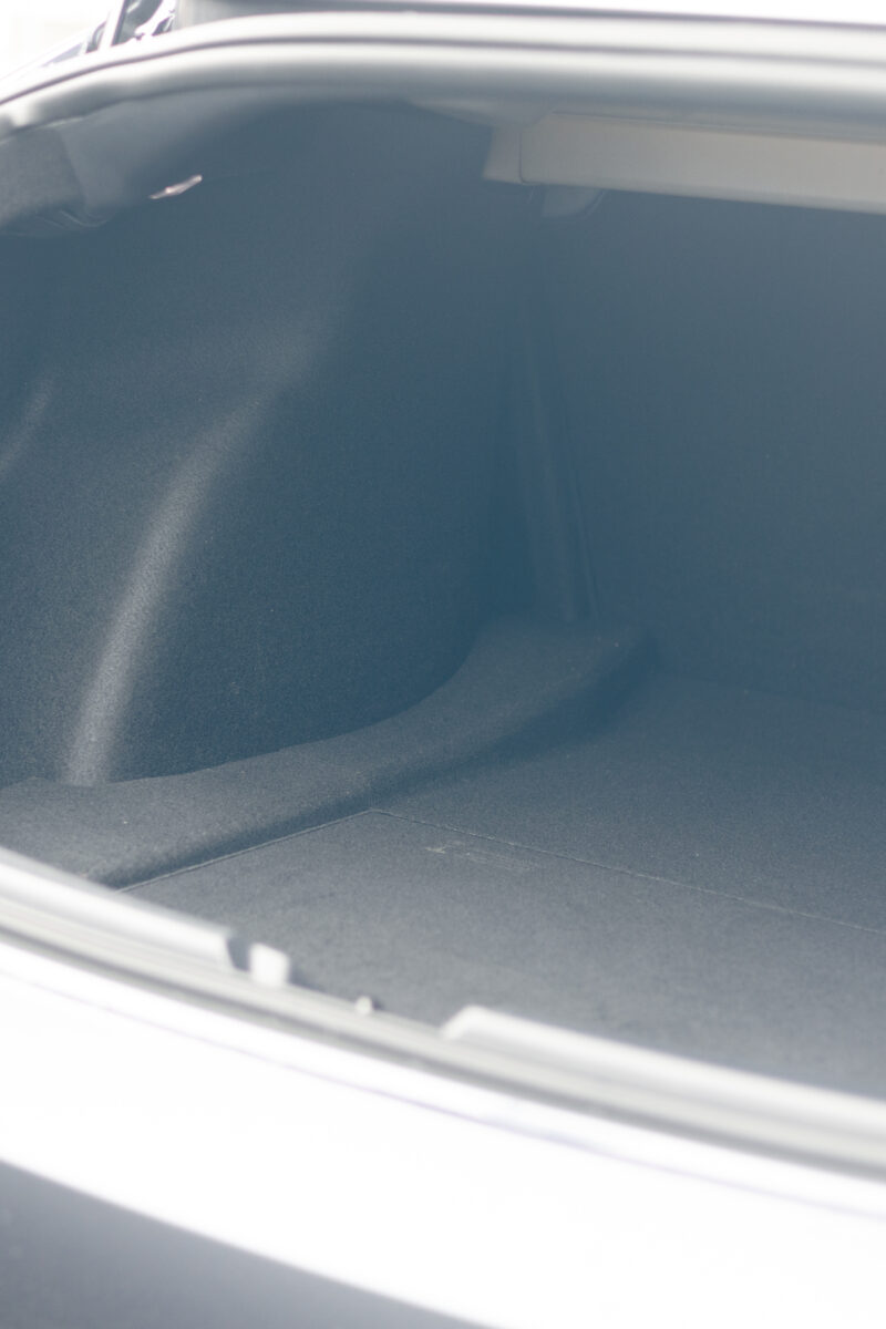 テスラ・モデル3パフォーマンス（4WD）【試乗記】自由自在｜RESENSE（レセンス）｜車から新たな価値を創造する