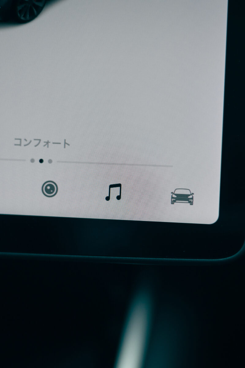 テスラ・モデル3パフォーマンス（4WD）【試乗記】自由自在｜RESENSE（レセンス）｜車から新たな価値を創造する