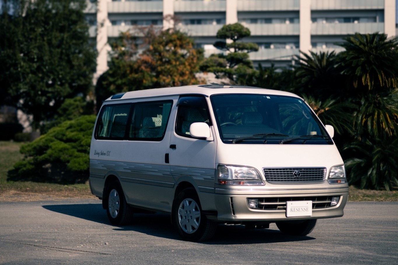 トヨタ・ハイエース（FR/4AT）【試乗記】「相棒」という形容詞が何よりも似合うクルマ｜RESENSE｜車を心のサプリメントに