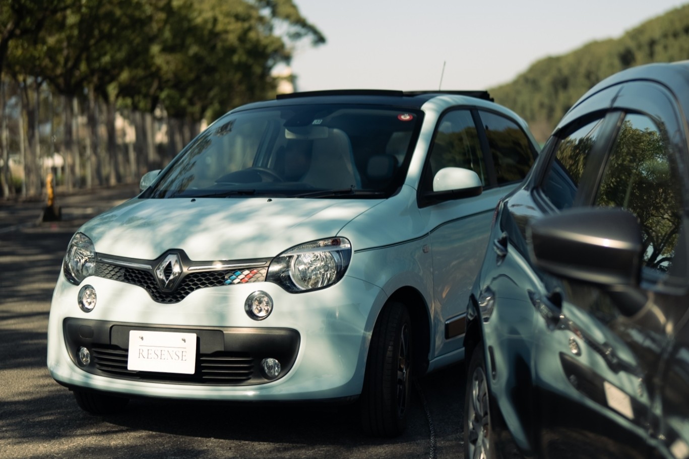 ルノー・トゥインゴ・キャンバストップ（RR/6AT）【試乗記】愛らしさをひたすら全開にする｜RESENSE｜車を心のサプリメントに