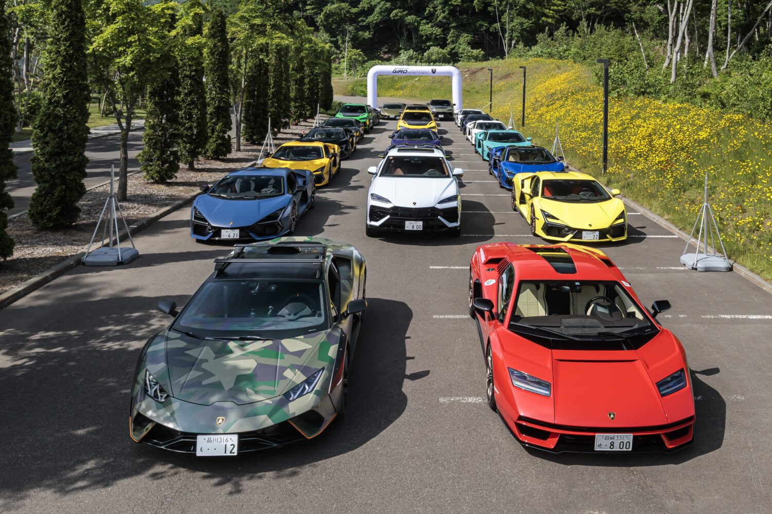 今回は北海道 ランボルギーニ 2025年の特別なドライビングツアーを開催｜RESENSE｜車を心のサプリメントに